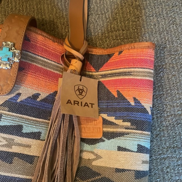 Ariat | Bags | Ariat Leathercanvas Conceal Carry Bag Nwt | Poshmark